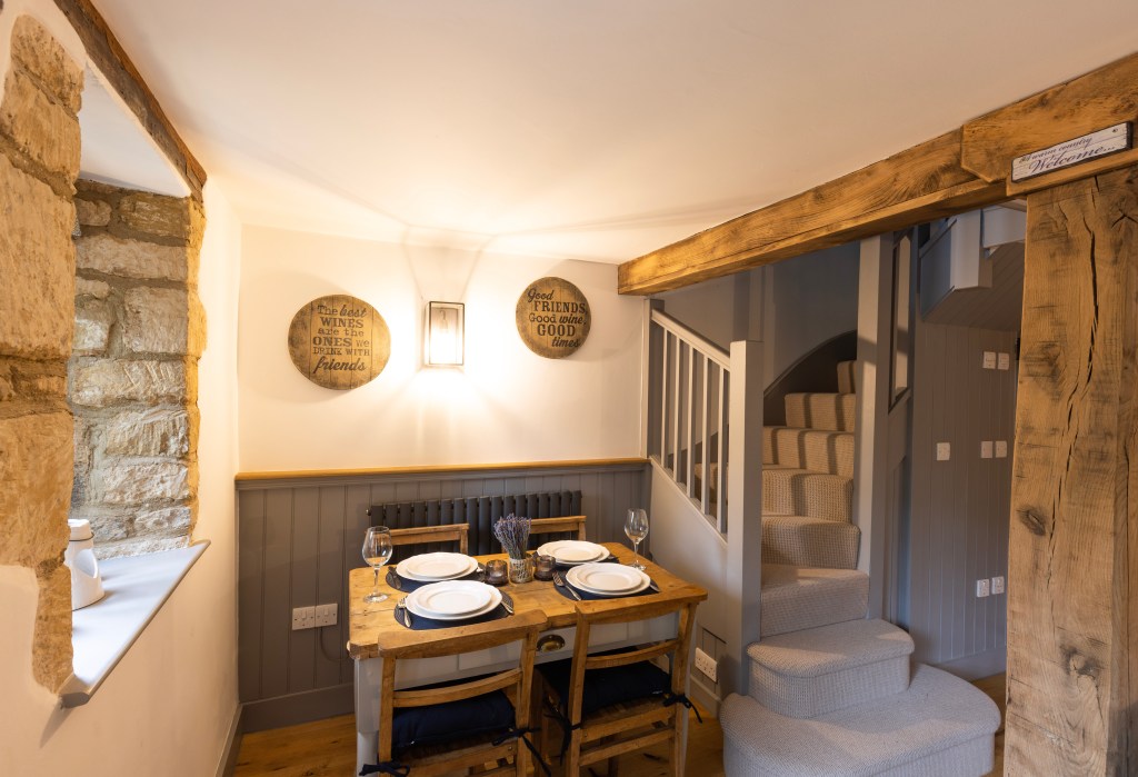 Gallery – The Little Forge, Bledington